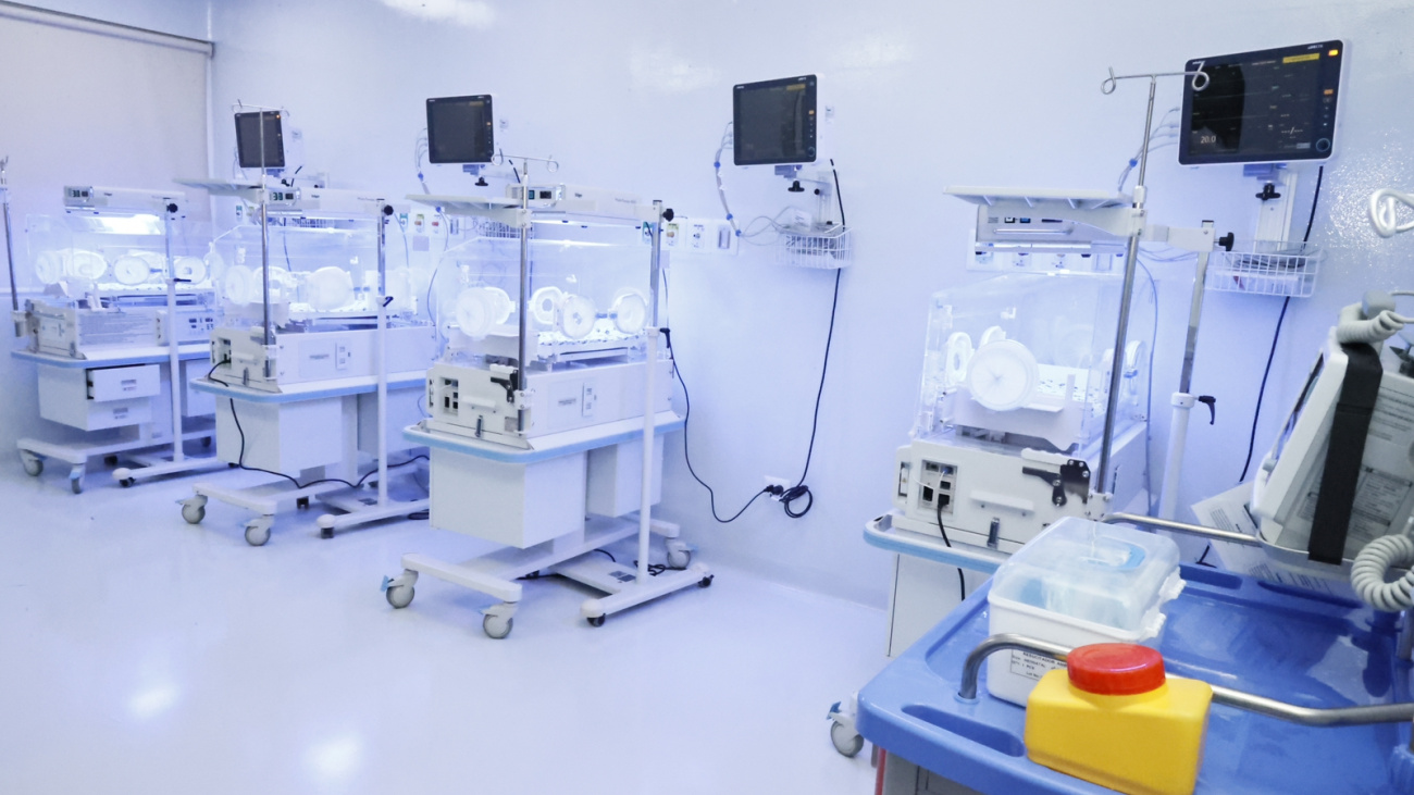 SNS entrega más de RD 40 millones en equipos a siete hospitales del Servicio Regional de Salud ...